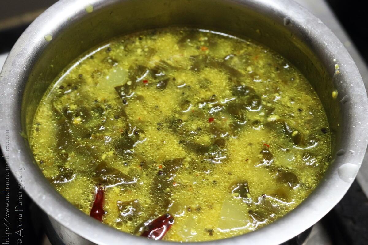 Andhra Bachali Kura Pulusu (Malabar Spinach Stew) - ãhãram