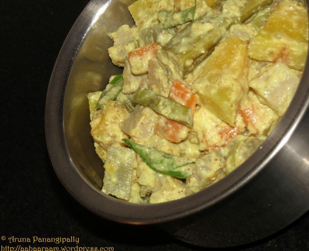 Avial | Aviyal (Mixed Vegetable Stew with Coconut, Cumin, Yogurt) - ãhãram