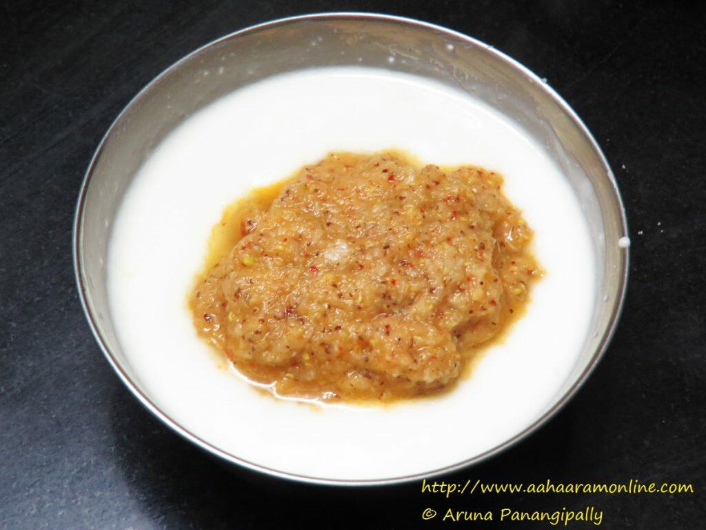 Hasi Sasive | Paji Sasmi: Mangalore Cucumber in Mustard-Coconut Yogurt