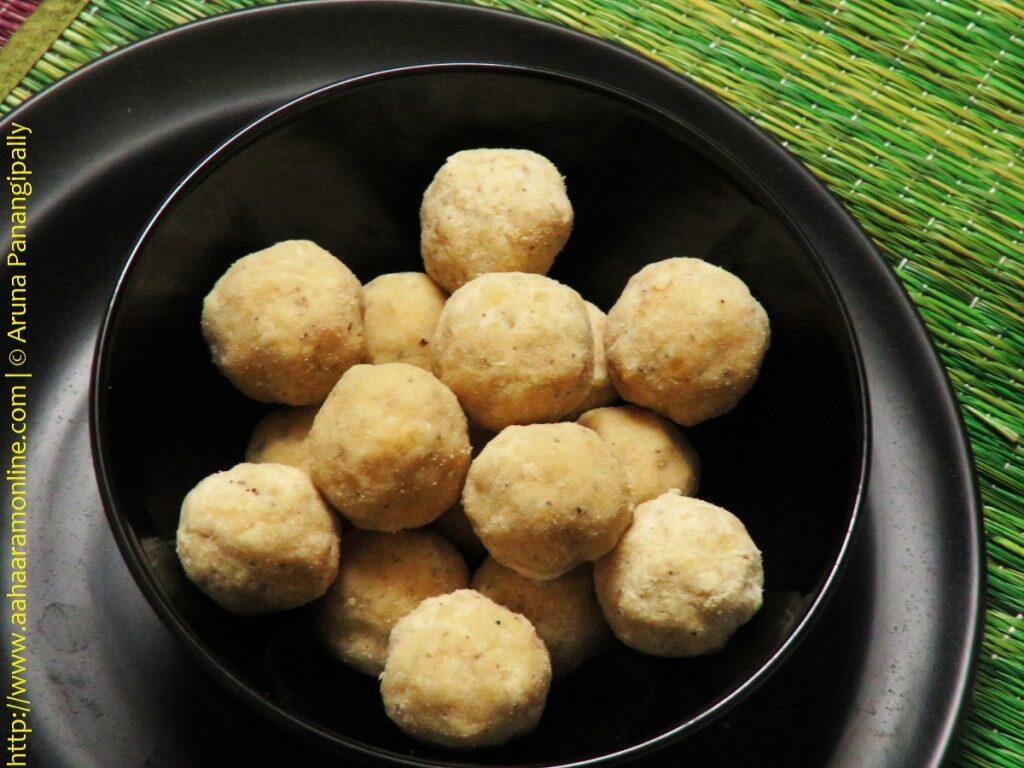 Kesa Mithoi | Rice Flour Laddu | Chawal ke Laddu from Assam - ãhãram