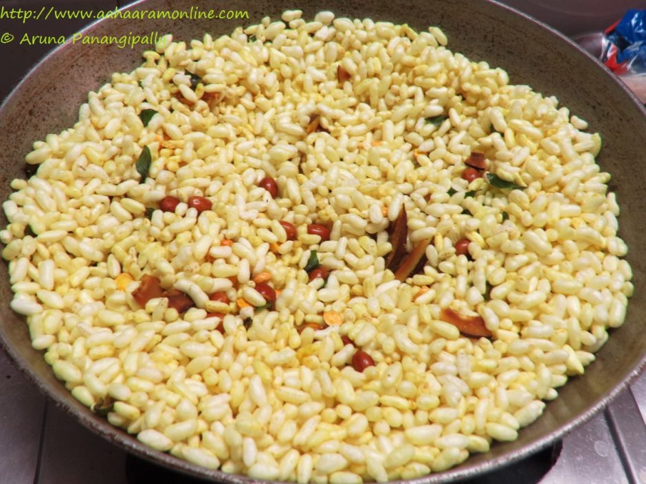 Murmura Chivda | Kurmura Chivda: Low-Oil, Crispy, Crunchy, and Spicy