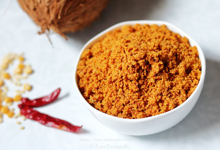 Thengai Podi | Chammanthi Podi | Roasted Coconut Chutney Powder
