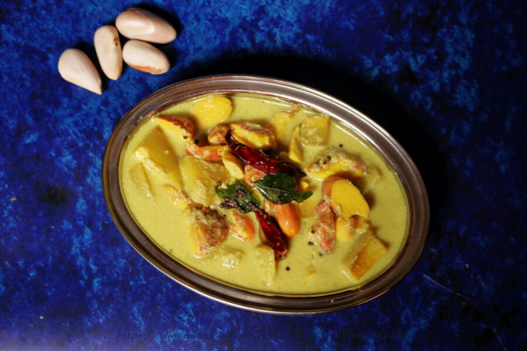 Chakka Kuru Manga Curry | Jackfruit Seed and Mango Curry from Kerala