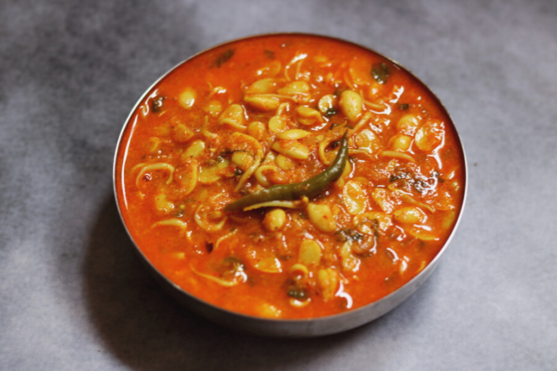 CKP Style Valache Birde (Birdhe) | Sprouted Field Beans Curry - ãhãram