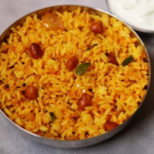 Phodnicha Bhaat | Maharashtrian Style Seasoned Fried Rice - ãhãram